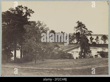 Pontoon bridge at Deep Bottom, James River, Va., Civil War Photographs ...