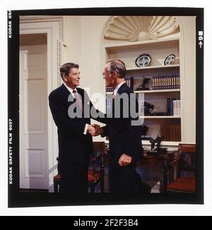 President Ronald Reagan and Senator Slade Gorton Stock Photo - Alamy