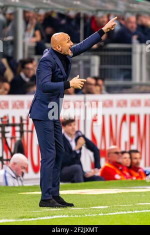 Luciano Spalletti Head Coach of Juventus FC reacts during UEFA ...