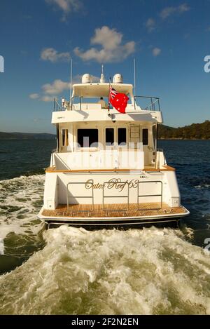 MOTOR YACHTING - OUTER REEF 63 - PITTWATER (AUS) - 04/2009PHOTO ...
