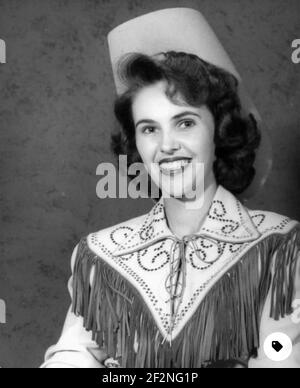 WANDA JACKSON Promotional photo of American rockabilly singer and ...