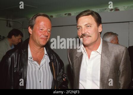 Stacy Keach 1987 Credit: Ralph Dominguez/MediaPunch Stock Photo - Alamy
