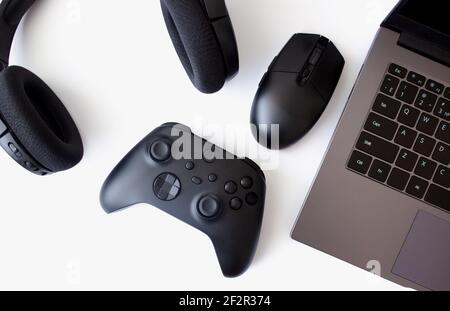 Gamer flat lay. Gaming accessories on yellow background with copy space ...