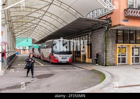 Cork Bus Station, Parnell Place, Cork, Ireland Stock Photo - Alamy
