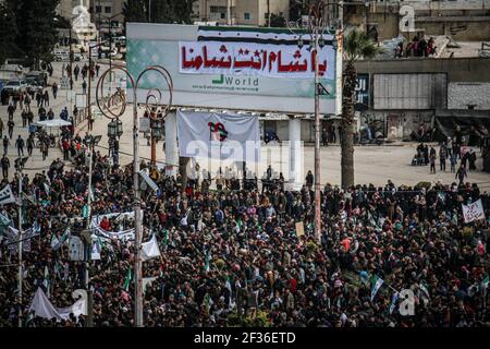 Idlib, Idlib Governorate, Syria. 15th Mar, 2021. A Syrian girl ...