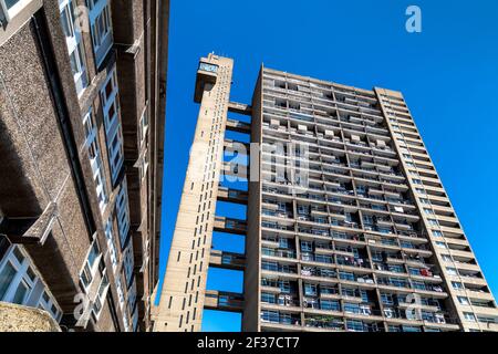 Brutalist architecture of Trellick Tower high rise block of flats and ...