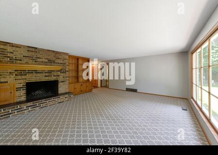 Empty residential living room interior Stock Photo - Alamy