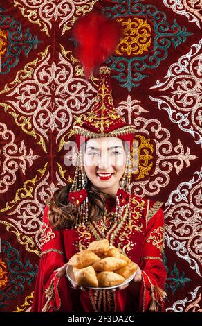 woman kitchen cuisine Stock Photo - Alamy