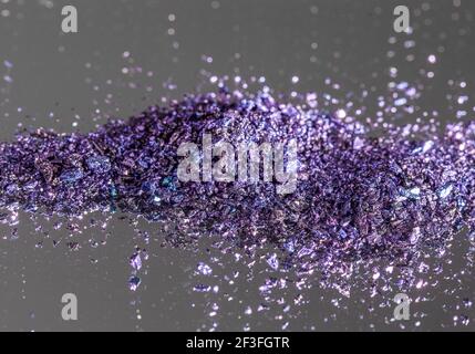 KMnO4 - Purple vivide crystals. (latin: Potassium permanganate ...