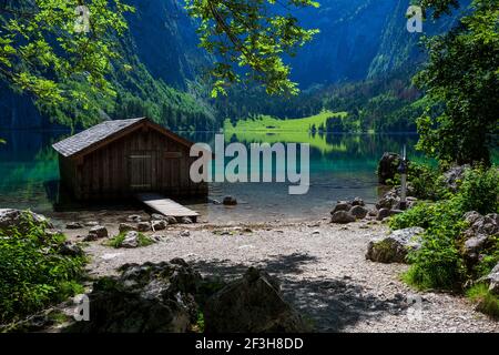 Hütte am Hintersee, cabin at the Hintersee Stock Photo - Alamy