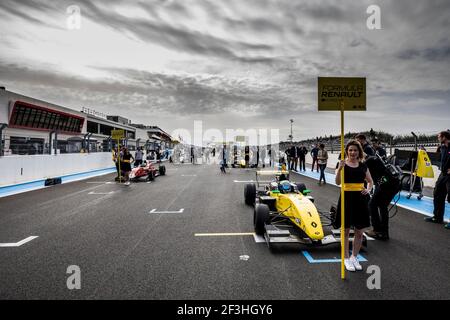 depart start, during the 2018 ELMS European Le Mans Series at circuit ...