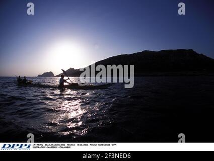 KAYAKING - SEA KAYAKING 2002 - FRANCE - 15/06/2002 - PHOTO: IGOR MEIJER ...