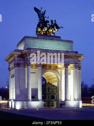 View of Wellington Arch a-landmark arch in a corner of Hyde Park.19th ...