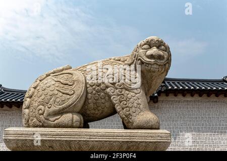 Haechi statue outside Gyeongbokgung Palace in Seoul, South Korea ...