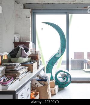 Ken Taylor and Julia Manheim of Quay2c Architects Ltd designed their ...