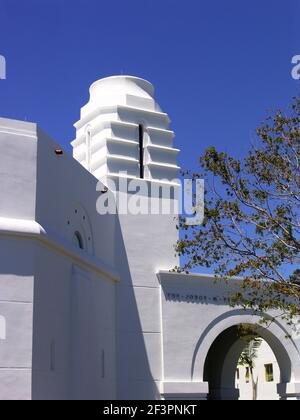 Jorge M. Perez Architecture Center, University of Miami, USA ...