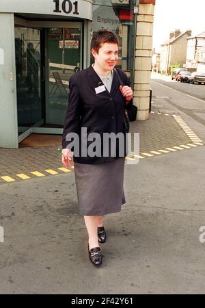 Sarah Friday May 2000 leaves the Employment Tribunal in Croydon - where ...
