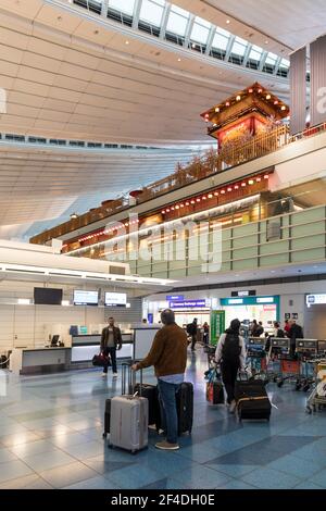 Check in desks at Haneda International Airport, Tokyo, Japan Stock ...