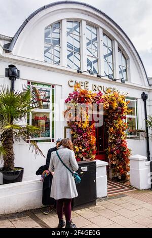 Cafe Rouge exterior floral display St. Albans Hertfordshire UK Stock ...