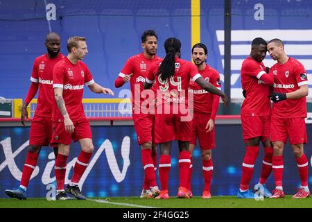 Club's Lior Refaelov celebrates after scoring during the Jupiler Pro ...