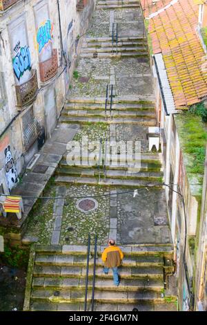 old poor houses in old Porto Portugal Stock Photo - Alamy