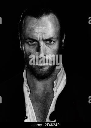 Toby Stephens Black Sails