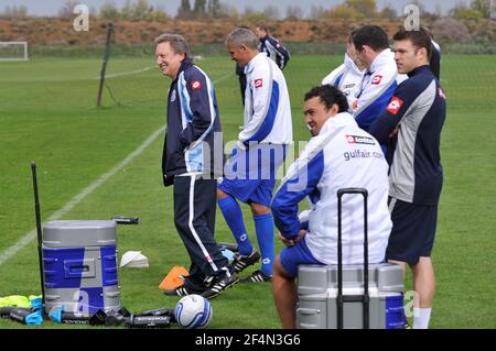 SHAUN DERRY of QPR. MANAGER NEIL WARNOCK AIN HIS OFFICE AT THE TRAINING ...