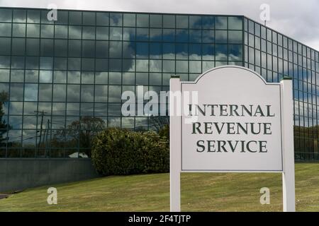 FILE - The exterior of the Internal Revenue Service (IRS) building in ...