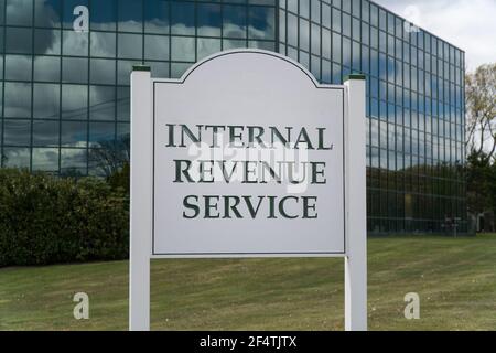FILE - The exterior of the Internal Revenue Service (IRS) building in ...