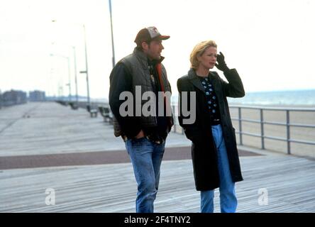 LAUREN HOLLY and EDWARD BURNS in NO LOOKING BACK (1998), directed by ...