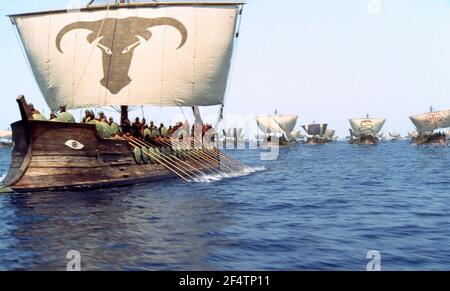 TROY (2004), directed by WOLFGANG PETERSEN. Credit: WARNER BROS ...