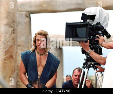 Brad Pitt on the set of Troy in Malta Stock Photo - Alamy