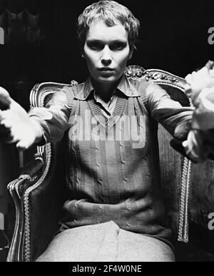 MIA FARROW in ROSEMARY'S BABY (1968), directed by ROMAN POLANSKI. Credit: PARAMOUNT PICTURES ...