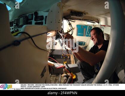 SAILING - RECORD - AROUND TEH WORLD RECORD - MIKE PERHAM THE YOUNGEST ...