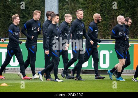 Donny van de Beek and Davy Klaassen during Training Dutch National ...