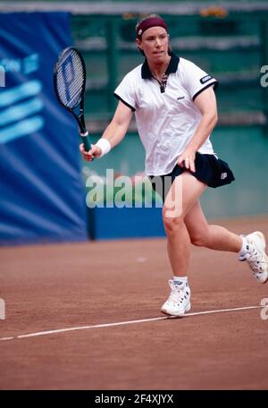 American tennis player and coach Lisa Raymond, 1990s Stock Photo - Alamy