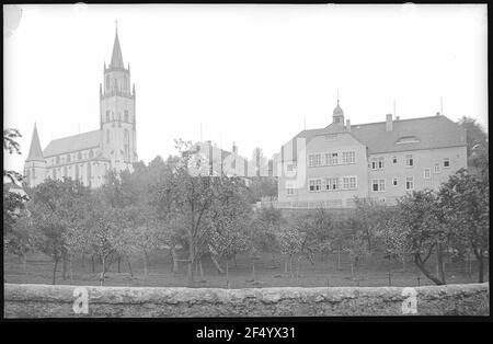 Staula. Church and school Stock Photo - Alamy