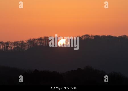 An attractive beautiful view of the sun rising at Altona Beach Pier in ...
