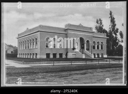 Public Library Pomona. Public Library, Pomona, Cal Stock Photo - Alamy