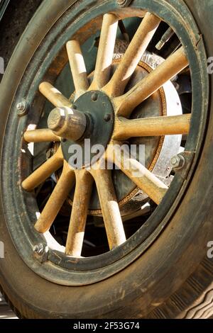 Wooden spoked car wheel Vintage car classic cars Hawkes bay rally New ...
