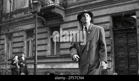 HOLOCAUST SCENE, SCHINDLER'S LIST, 1993 Stock Photo - Alamy