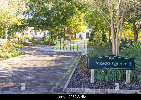 Wragg Square, Charleston, South Carolina, USA Stock Photo - Alamy