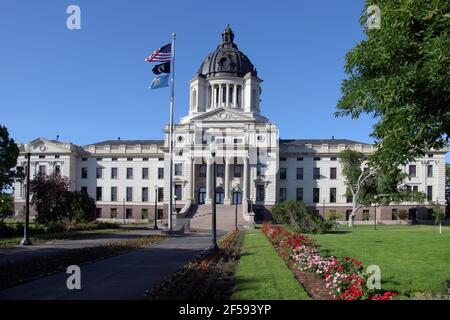USA, South Dakota, Pierre, South Dakota State Capitol exterior at dawn ...