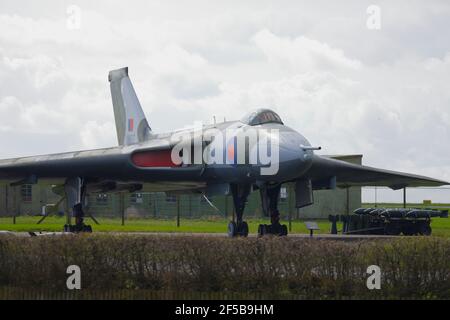 Avro Vulcan XM607 gate guard at RAF Waddington in Lincolnshire,UK Stock ...