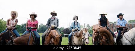 CONCRETE COWBOY, from left: Caleb McLaughlin, Jharrel Jerome, 2020. ph ...