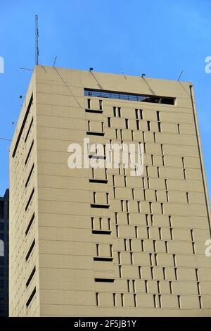 Chicago, Illinois, USA. The Chicago Metropolitan Correctional Center in ...