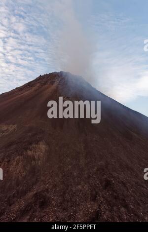 Soputan volcano (Sulawesi Island, Indonesia Stock Photo - Alamy