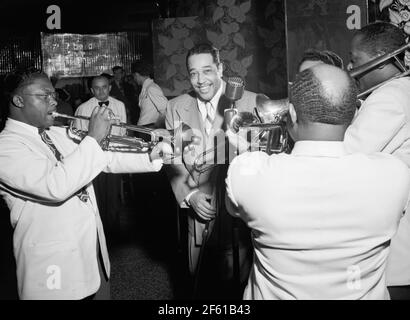 PARIS: American jazz band leader Duke Ellington chats with pianist ...