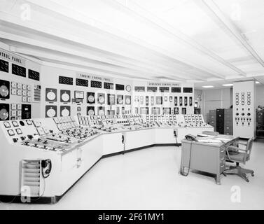 Control room of the Shippingport Nuclear (Atomic) Power Plant ...