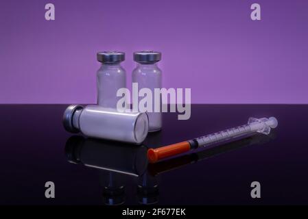 Vials of medicine in powder form, glass medical pharmaceutical sterile ...